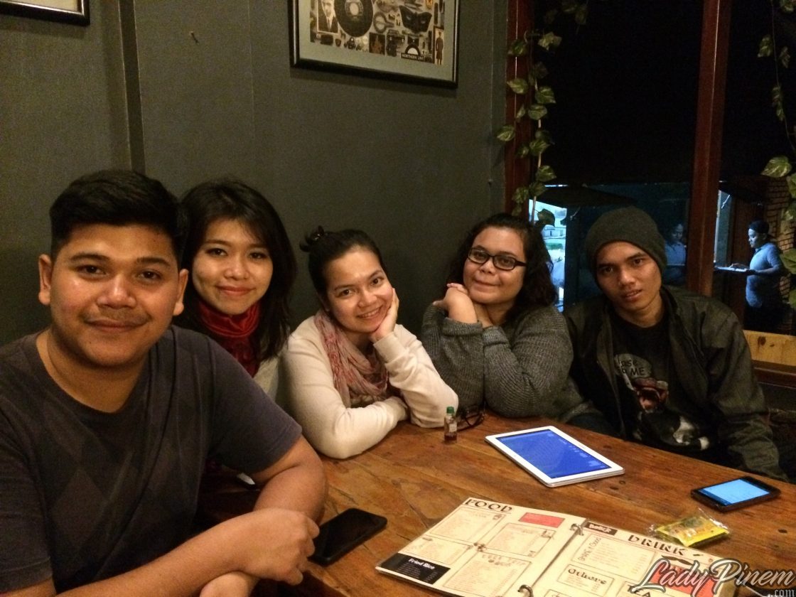 Melepas Penat di Bober Cafe, Bandung | Lady Pinem