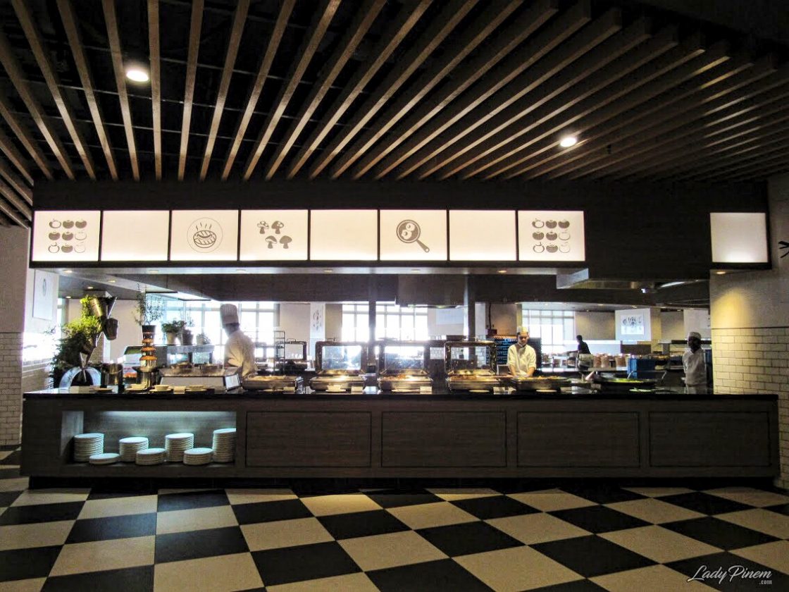 The Food Factory, Resorts World Genting, Malaysia | Lady Pinem